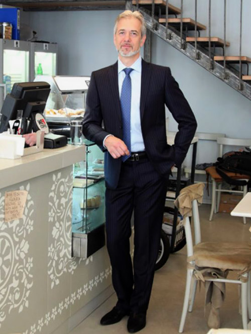 How to offer fast fashion by your men's suits brand