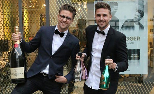 How To Dress For A Themed New Year’s Party